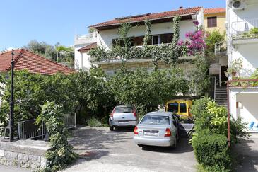 Apartments With Parking Space Trpanj, Pelješac - 10111 - Makarska Riviera
