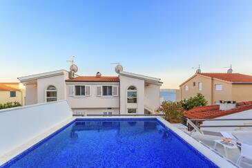 Appartements Près De La Mer Avec La Piscine Rastici, Ciovo - 1084 - Croatie