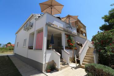 Apartamentos Con Parking Nin, Zadar - 11402 - Nin