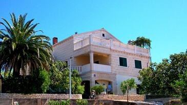 Apartments With Parking Space Sumartin, Brač - 11926 - Brač