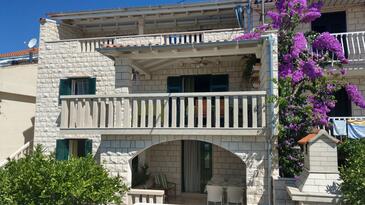 Apartamentos Junto Al Mar Bol, Brac - 13121 - Brač