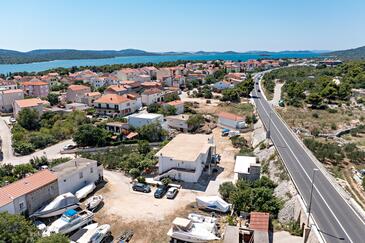 Appartements Avec Parking Pirovac, Sibenik - 13263 - Tisno