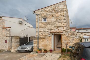 Appartamenti Con Parcheggio Villa Di Rovigno - Rovinjsko Selo, Rovigno - Rovinj - 14514 - Rovigno
