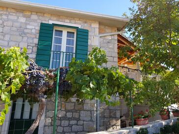 Apartamentos Junto Al Mar Postira, Brac - 14822 - Brač
