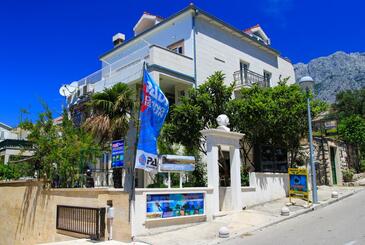 Apartments By The Sea Makarska - 15200 - 馬卡爾斯卡