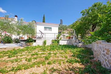 Holiday House With Wifi Trogir - 15319 - トロギル