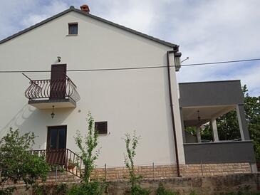 Apartamentos Con Parking Biograd Na Moru, Biograd - 15661 - Biograd na Moru