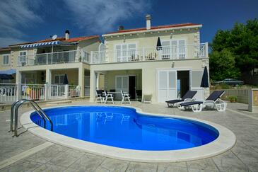 Haus Mit Pool Für Familien Sumartin, Brac - 16842 - Hvar