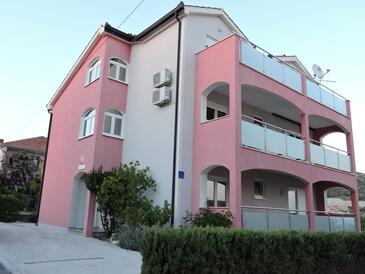 Appartements Avec Parking Trogir - 16898 - Trogir