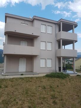 Ferienwohnungen Mit Parkplatz Novi Vinodolski - 16998 - Kroatien