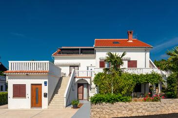 Appartementen En Kamers Met Parkeerplaats Njivice (Krk) - 17010 - Cres