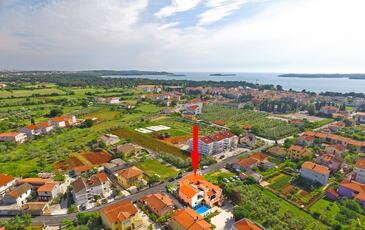 Apartmanok Családok Részére Medencével Fazana - 19596 - Pula