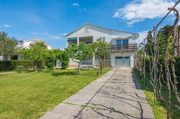 Ferienwohnungen Mit Parkplatz Sabunike, Zadar - 19634 - Nin