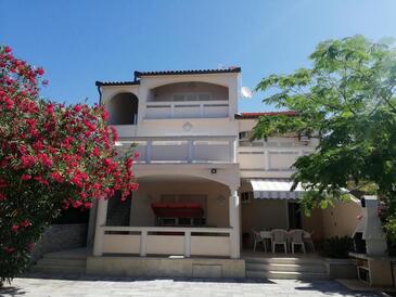 Apartments With Parking Space Vir - 20205 - 維爾島