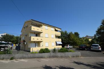 Ferienwohnungen Mit Parkplatz Malinska, Krk - 20382 - Malinska