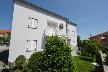 Appartementen Met Parkeerplaats Njivice, Krk - 20486 - Cres