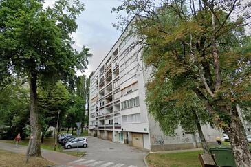 Apartments With Parking Space Karlovac - 20779 - Karlovac