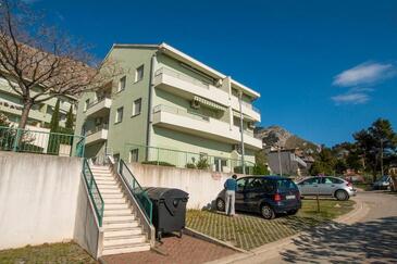 Apartments With Parking Space Omiš - 21058 - Omiš