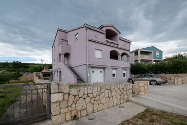 Apartments With Parking Space Maslenica, Novigrad - 21404 - Kroatië
