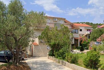 Ferienwohnungen Am Meer Tkon, Pasman - 21943 - Biograd na Moru