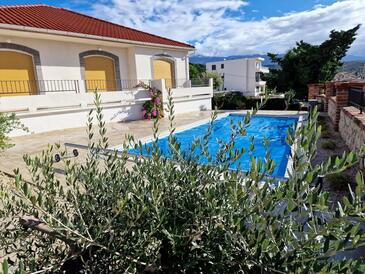 Seaside Family Friendly House With A Swimming Pool Barbat, Rab - 22081 - Rab