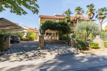 Ferienwohnungen Mit Parkplatz Porec - 2216 - Poreč