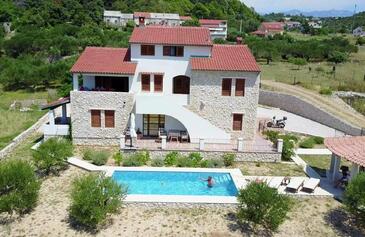 Apartamentos Con Piscina Adecuados Para Familias Con Niños Barbat, Rab - 22358 - Rab