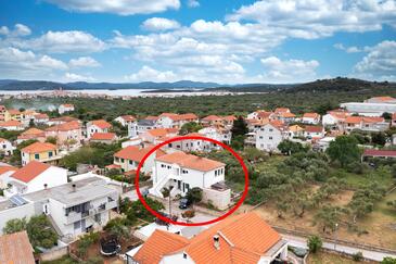 Ferienwohnungen Mit Parkplatz Murter - 22405 - Murter