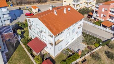 Apartments With Parking Space Baška, Krk - 22415 - Baška