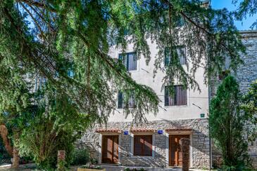 Ferienwohnungen Mit Parkplatz Bale, Rovinj - 22881 - Bale