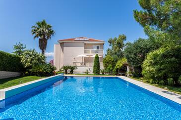 Ferienwohnungen Mit Pool Für Familien Splitska, Brac - 23224 - Postira