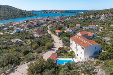 Appartements Avec Piscine Pour Les Familles Avec Enfants Stupin Celine, Rogoznica - 23257 - Croatie