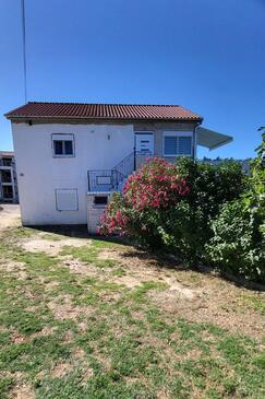 Apartments With Parking Space Sukošan, Zadar - 23347 - Sukošan