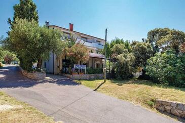 Apartamentos Y Habitaciones Con Parking Banjol, Rab - 23468 - Rab