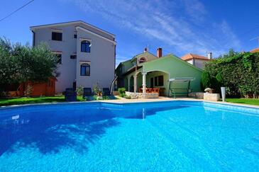 Family-friendly Apartments With Swimming Pool Zadar - 23646 - Zadar