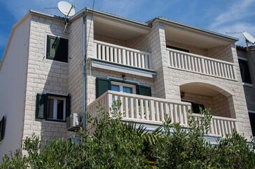 Apartamenty Z Parkingiem Bol, Brač - 23845 - Bol