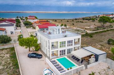 Family-friendly Apartments With Swimming Pool Vir - 23976 - Croatia