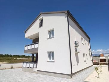 Appartements Avec Piscine Pour Les Familles Avec Enfants Vrsi - Mulo, Zadar - 24110 - Dugi Otok
