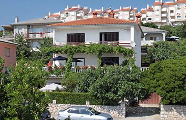 Apartamentos Con Parking Novi Vinodolski - 2421 - Novi Vinodolski