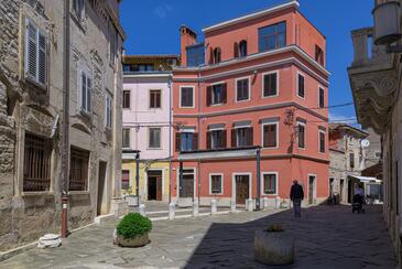 Appartements Près De La Mer Pula - 24381 - Pula