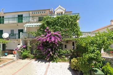 Ferienwohnungen Mit Parkplatz Vodice - 24737 - Vodice