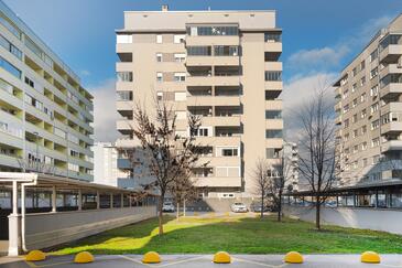 Holiday Apartments Zagreb - 24786 - Zagreb