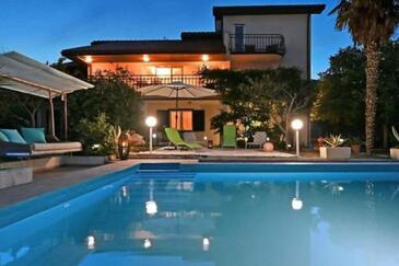 Haus Mit Pool Für Familien Mavarstica, Ciovo - 25200 - Okrug Gornji