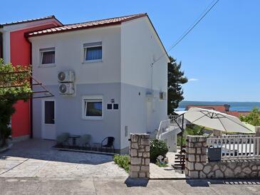 Apartments With Hot Tub Dramalj, Crikvenica - 25226 - Crikvenica