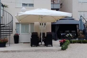 Ferienwohnungen Mit Parkplatz Sibenik - 27144 - Šibenik