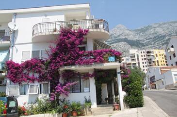 Apartments With Parking Space Makarska - 27979 - Makarska