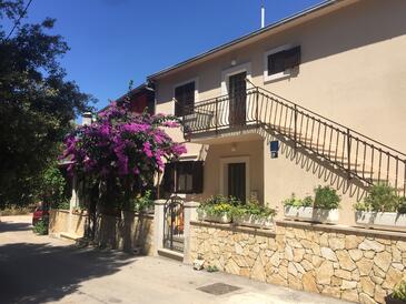 Apartamentos Junto Al Mar Mirca, Brac - 2886 - Brač