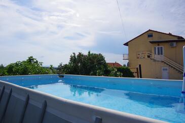 Family-friendly Apartments With Swimming Pool Barbat, Rab - 4988 - Croatia