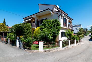 Appartements Près De La Mer Umag - 6095 - Umag