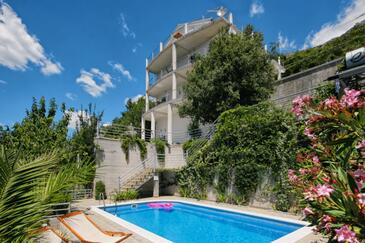 Apartments With Swimming Pool Brela, Makarska - 6828 - Brela